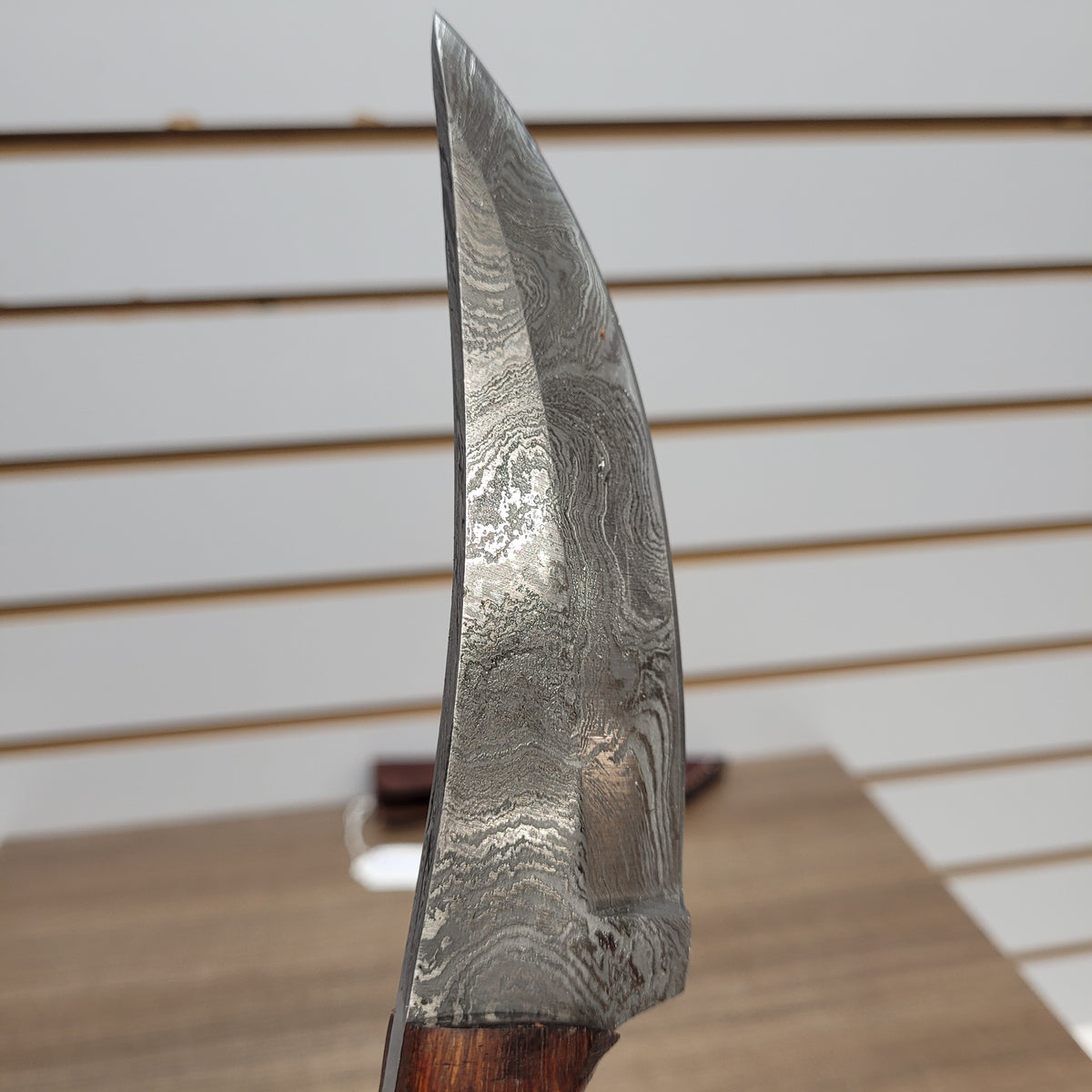 New Damascus Trailing-Point Knife #12104025 – Extreme Range Outfitters