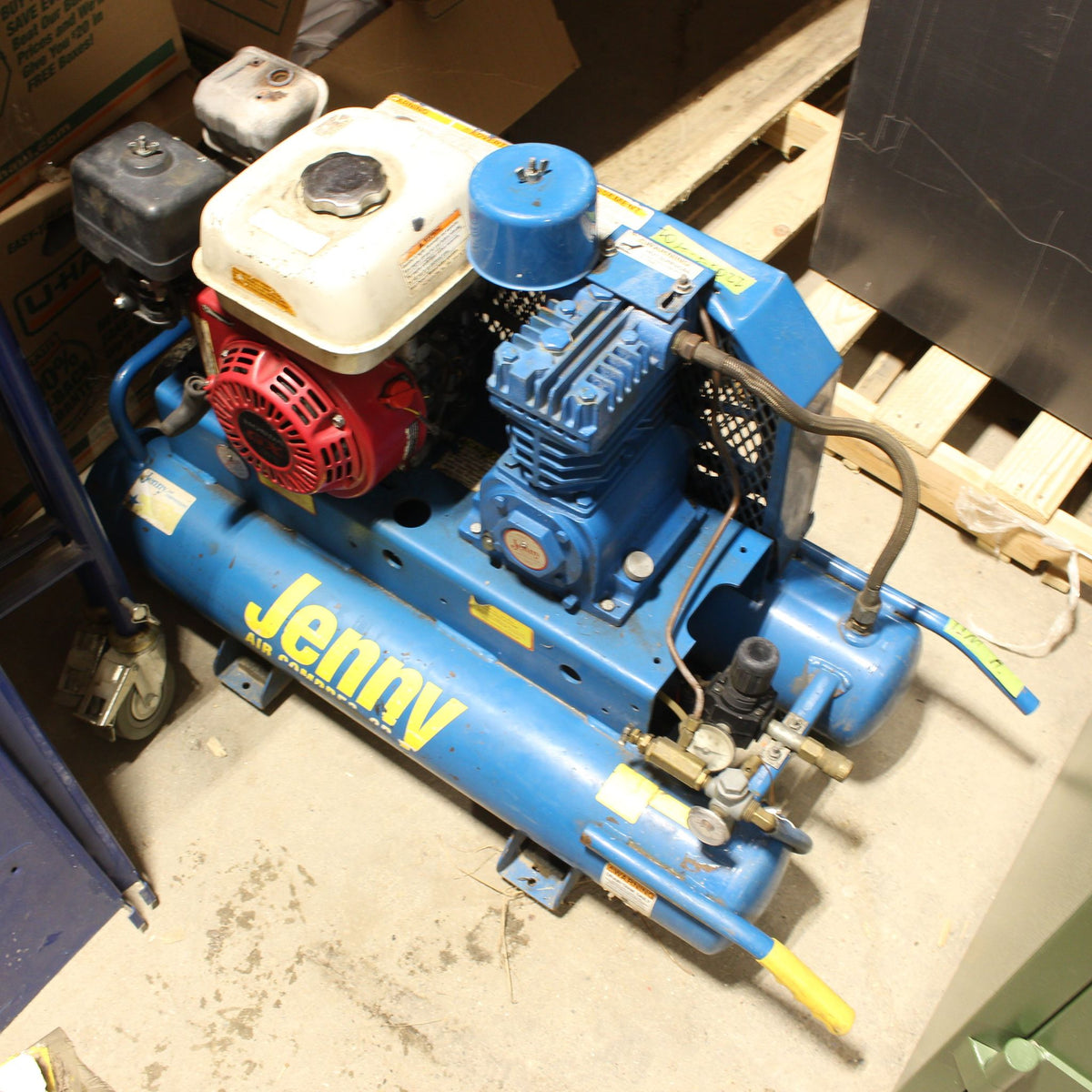 Gas-Powered Air Compressor #12035401 – Extreme Range Outfitters
