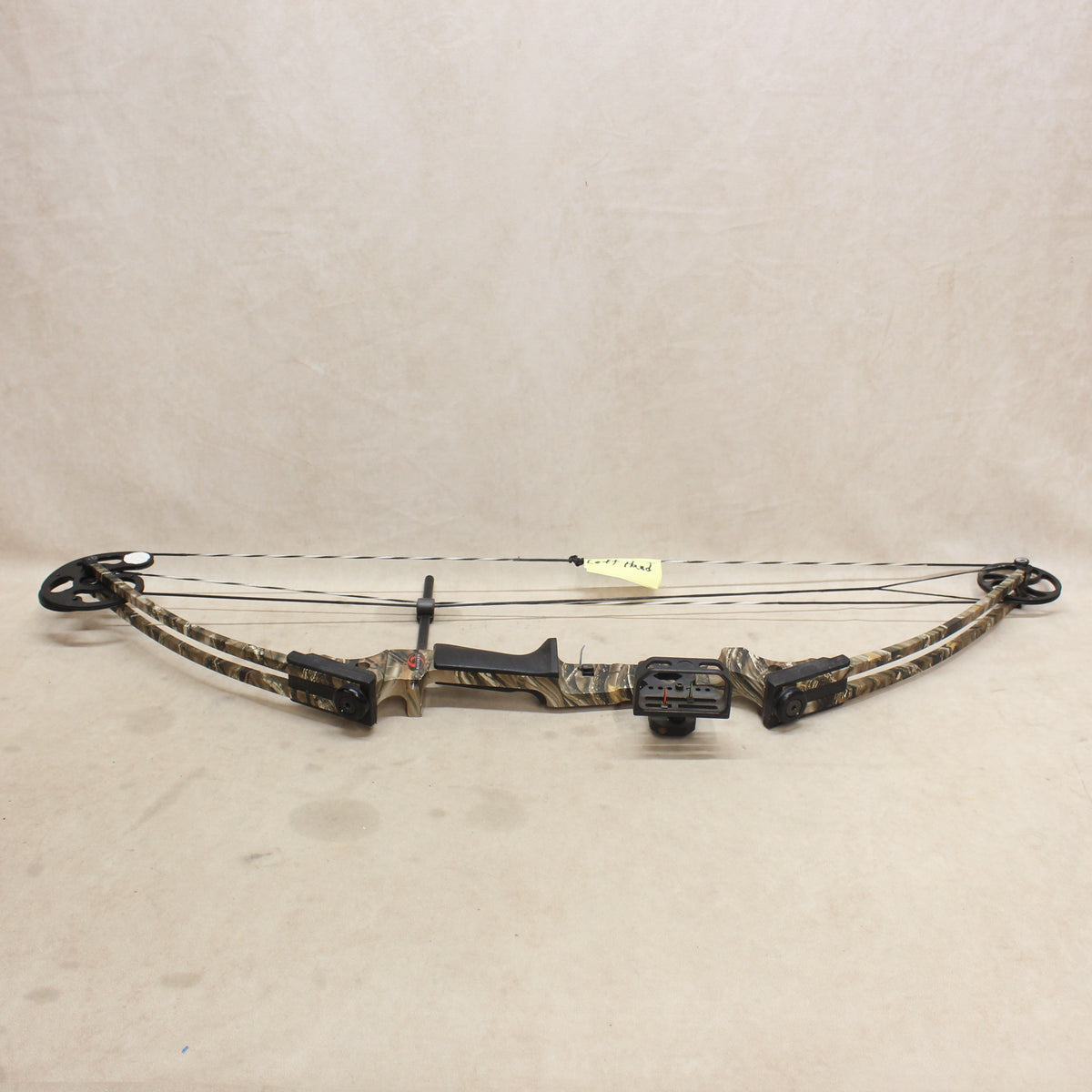 Genesis LH Compound Bow w/ Sight #01136818 – Extreme Range Outfitters